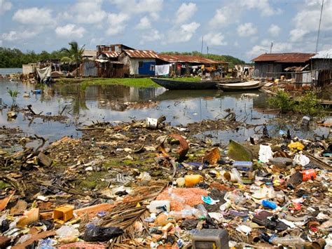 UNIDAD EDUCACTIVA NACIONAL NAPO La Contaminacion Marina