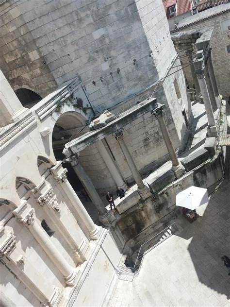 Kripta Sv Luce Sehenswürdigkeit Attraktion Split