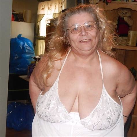 Linda Big Tit Mature Handjob And Big Natural Tits Porn Video Xhamster