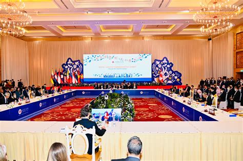 FOTO Presiden Jokowi Dorong Kerja Sama Konkret ASEAN Kanada
