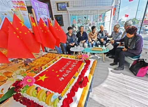 【活动】本报“寻找共和国同龄的您一起庆生”活动现场超炫澎湃号·媒体澎湃新闻 The Paper
