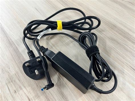 HP Laptop Power Adapter ORIGINAL Computers Tech Parts Accessories Cables Adaptors On