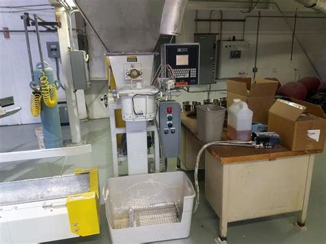Supersack Unloading Blending And Bag Filling System