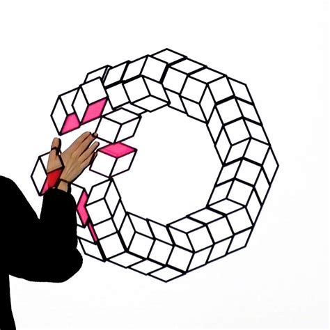 Interactive Projections Of Cubic Designs By Aakash Nihalani
