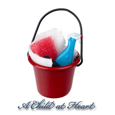 Soap Bucket With Scrub Brush Cleaner And Sponge
