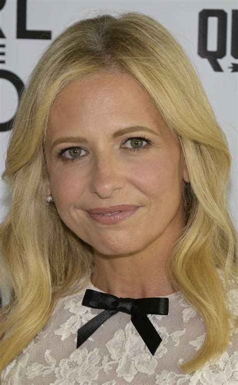 Sarah Michelle Gellar Attends The Girl In The Pool Premiere At Alo Hq