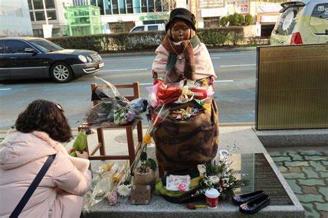 日韓慰安婦合意は風前の灯 韓国外務省次官「非常に誤った合意」 J Cast ニュース【全文表示】