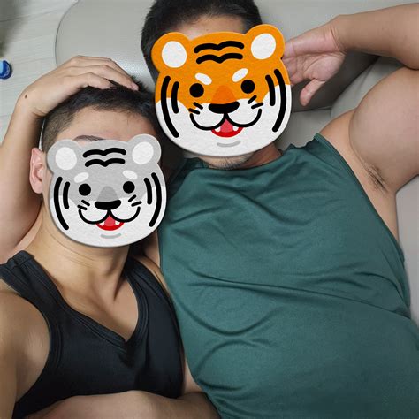 헤더 On Twitter 이번 주말은 추워서 눕고 방콕 먹먹 데이트👨‍ ️‍👨 안고만 있어도 좋고 잘먹는 자기만 봐도