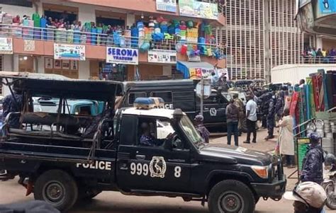 Pictorial Dr Besigye Arrested In Downtown Kampala Thecapitaltimes