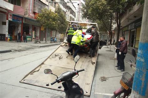 鎮坪縣交管大隊：做好事故車輛清理工作 每日頭條
