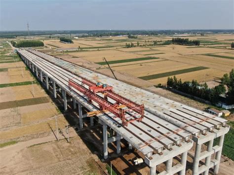 第三公司聊城项目上跨京九铁路立交桥后引桥箱梁架设全部完成山东省公路桥梁建设集团有限公司