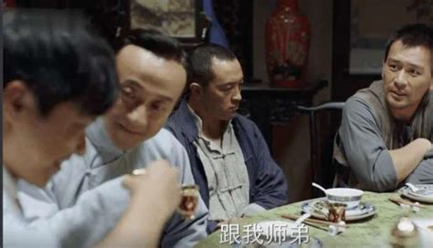 《遠大前程》車夫余立奎暴露洪三的真實身份 被沈達捂嘴三字教訓 每日頭條