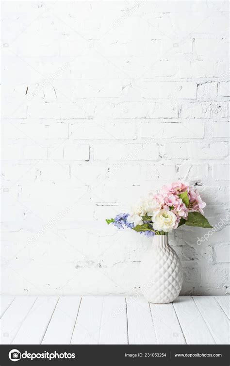 Ceramic Vase Flower Bouquet Rustic Wooden Table Brick Wall — Stock