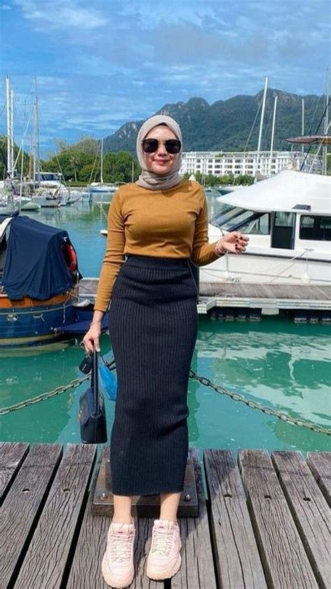 Pin Oleh Reference Merchant Di Female References Gaya Hijab Wanita Berlekuk Wanita