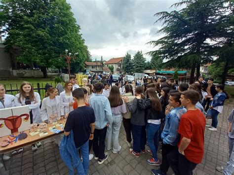 Активности за запознавање со струките и профилите кои се изучуваат во ОСТУ „Наце Буѓони” Наце