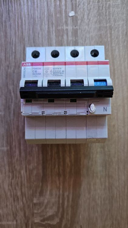 Abb Smissline Fi Ls C32 30ma Kaufen Auf Ricardo