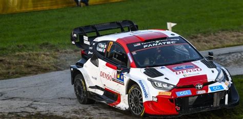 Rallye d Europe centrale Ogier démarre doucement