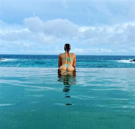 Wwe Star Maryse Mizanin Shows Off Incredible Figure In Barely There