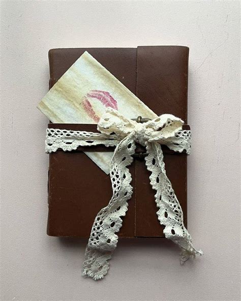 𝐓𝐚𝐫𝐨𝐭 Pile 2 ထိန်းချုပ်နိုင်ခြင်း နမိတ်နဲ့ စောင့်ဆိုင်းနေရခြင်းနမိတ်ကို မြင်ပါတယ်။ ˚˖ ݁🌊𖥔 🦢