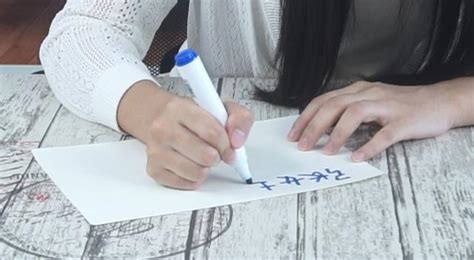 放一張紙在錢包里，解決了掉錢包的困擾，增加找回錢包的可能性 每日頭條