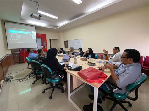 Evaluasi Kurikulum Perkuliahan Magang Melalui Rapat Dosen Prodi
