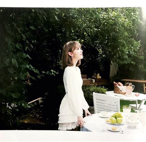 Izone Pics On Twitter Sakura Iz One Photo Book