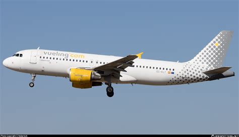 EC KLT Vueling Airbus A Photo By RobertLN ID Planespotters Net
