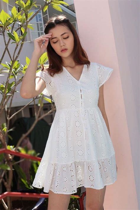 Delphi Eyelet Button Dress White Women S Fashion Dresses Sets