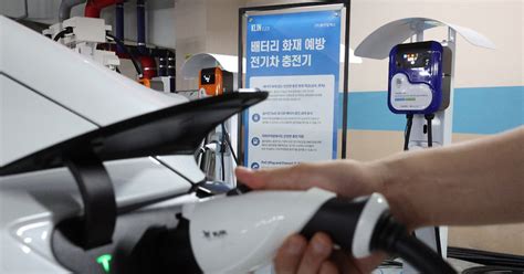 전기차 충전기 40만기 돌파 충전기당 전기차는 1 7대