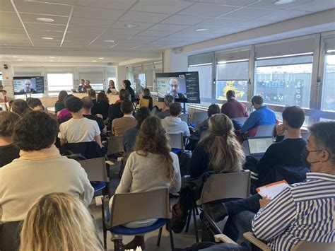 Valérie Degoy on Twitter RT formsyndSNESFSU Salle comble pour le