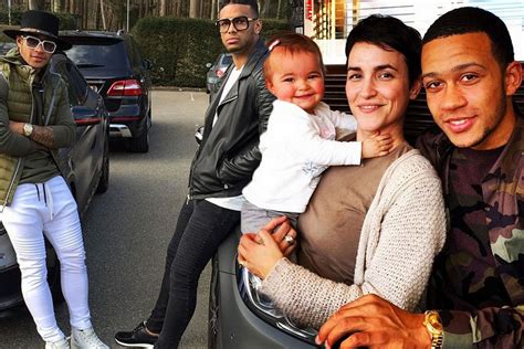 Memphis Depay Mirror Online