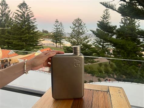 Slim Memobottle Stainless Steel Black Memobottle™