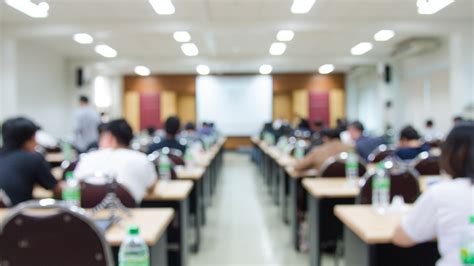 11 Advantages And Disadvantages Of Offline Classes Tech Quintal