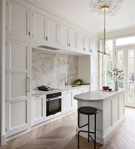 Discover 31 Rue Verhulst And Kitchen Remodel Ideas Wood Floor Design Soapstone Kitchen Saint