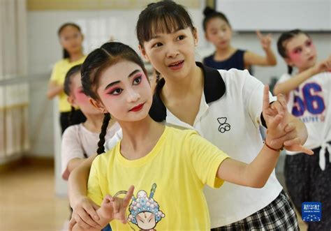 体验非遗 迎接文化和自然遗产日