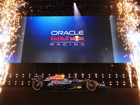Checo Pérez No te pierdas la presentación del modelo RB de Red Bull