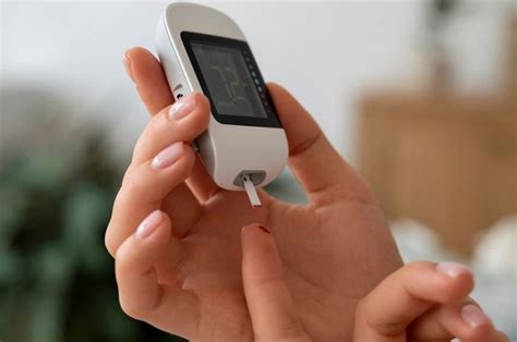 8 Kebiasaan Sehari Hari Yang Bisa Turunkan Gula Darah Terapkan Secara Rutin Grid Health