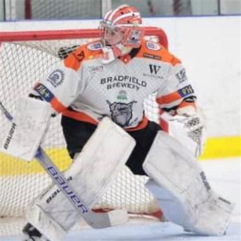 Daniel Crowe Stats Contract Salary And More