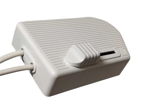 Relco Rt 81 A Foot Dimmer 60 500 W White Rt81 Uk Business