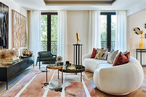 Ruby Sofa Kassavello