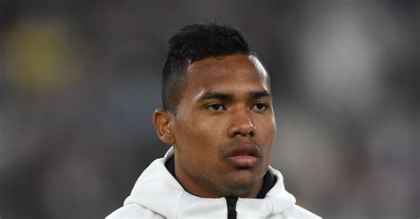 Chelsea Transfer Target Breaks Silence On €70m Move As Manchester