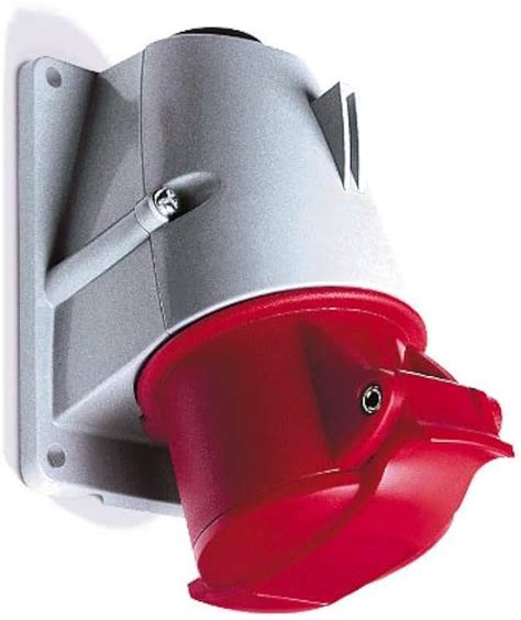 Uk 32a Commando Socket