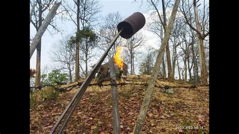 တောမီးများ လောင်ကျွမ်းနေစဉ် စစ်ကောင်စီရဲ့ နယ်စပ်စခန်းတခုကို ကရင်နီပူးပေါင်းတပ်တွေ သိမ်းပိုက