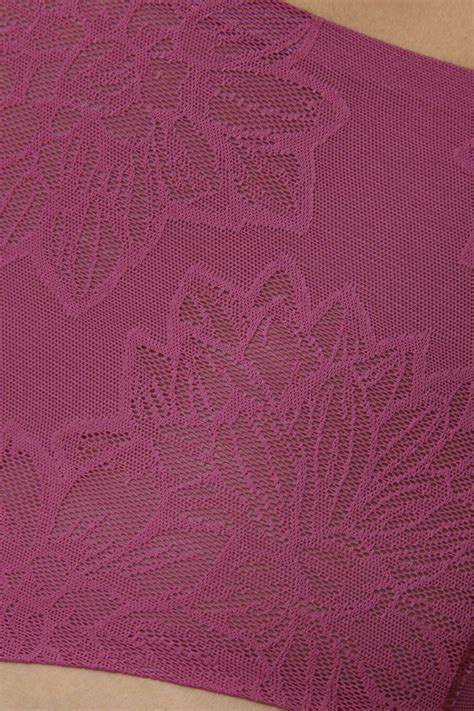 Chiloti Triumph Cu Talie Inalta Fit Smart Roz Emagro