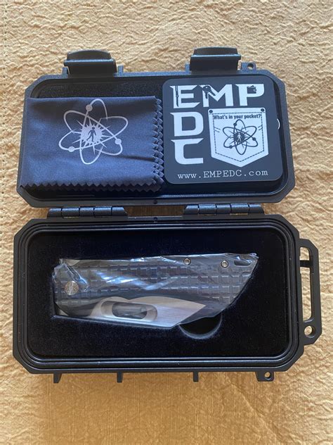 Had To Try The Nymble W R Knifeporn