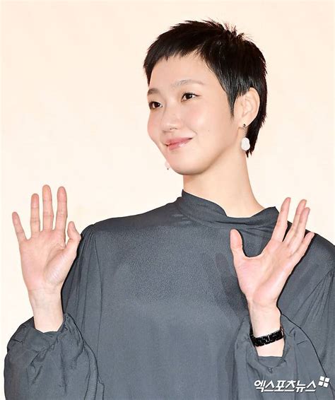 김고은 산불 피해 5000만원 기부 마음 무거워 작은 정성이지만…