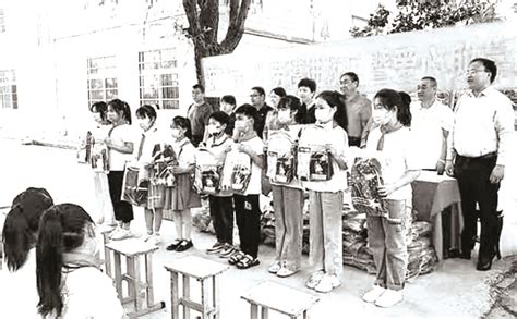 图片新闻 界首时讯