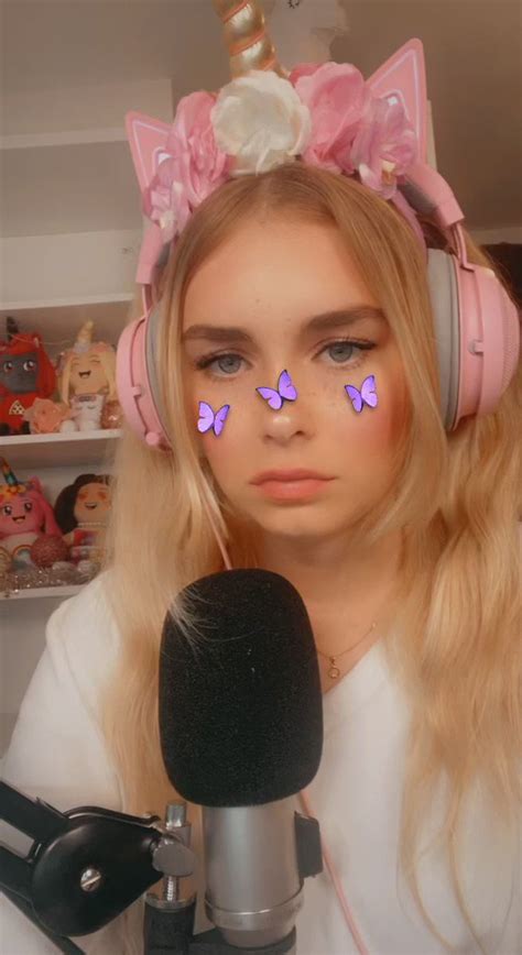 💗iamsanna💗 On Twitter The One Time I Actually Do My Makeup And Hair