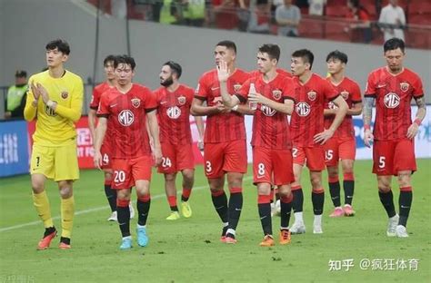 太“现眼”？亚冠赛场c罗怒喷傅明！记者：哈维尔无能该下课！ 知乎