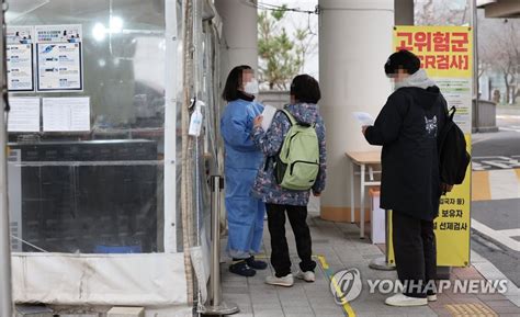 [1보] 신규확진 5만8862명…위중증 환자 석달 만에 500명대 나무뉴스